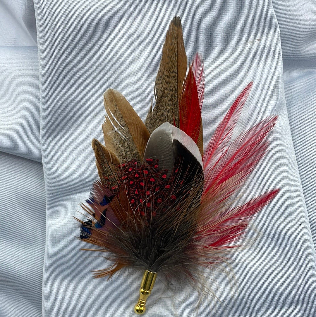 Red & Natural Feather Lapel Pin (CFLP098) – Country Feathers