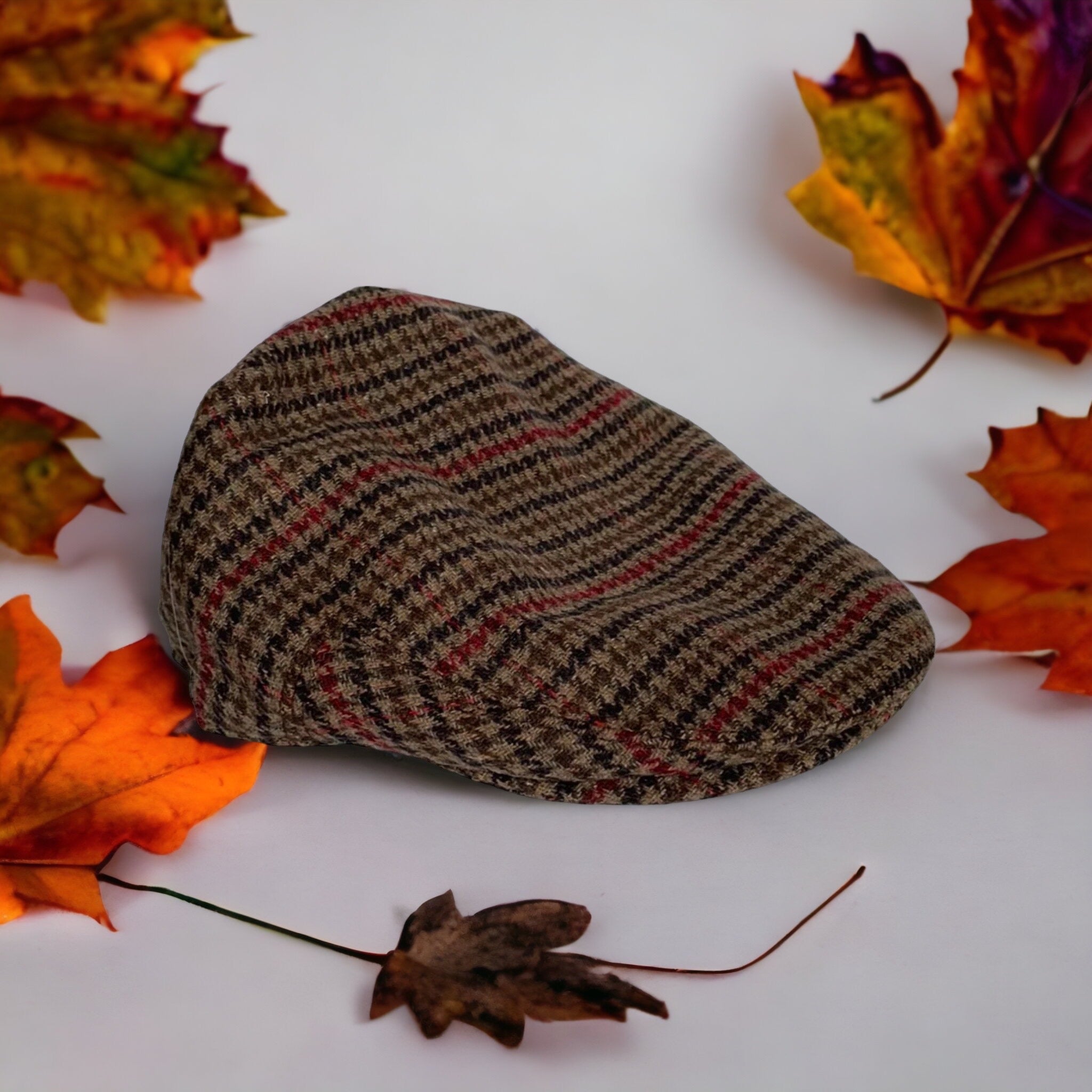 Brown Wool Mix Tweed Flat Cap With Warm Tones – Country Feathers